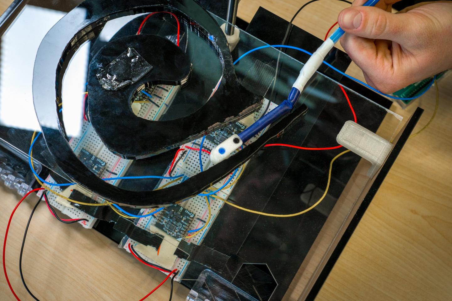 Magnets used to track medical robots in the body with this new GPS ...