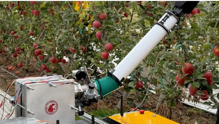 New robotic arm takes on apple picking | Electronics360