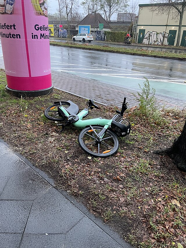 E-bikes for everyone: 3 NZ trials showcase support equals change ...