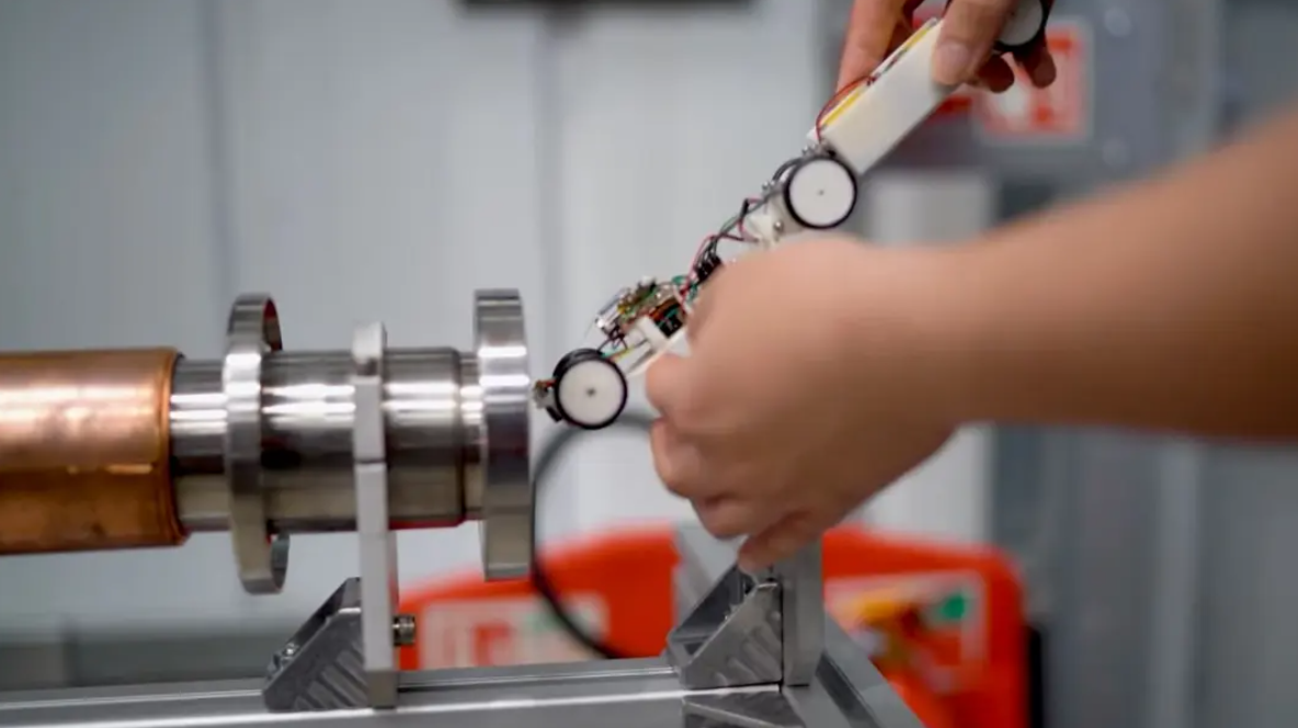 Tiny robot will inspect 17-mile pipe network in the world’s most ...