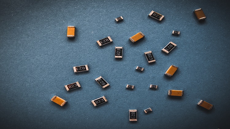 The voltage-dependent ceramic chip capacitor | Electronics360