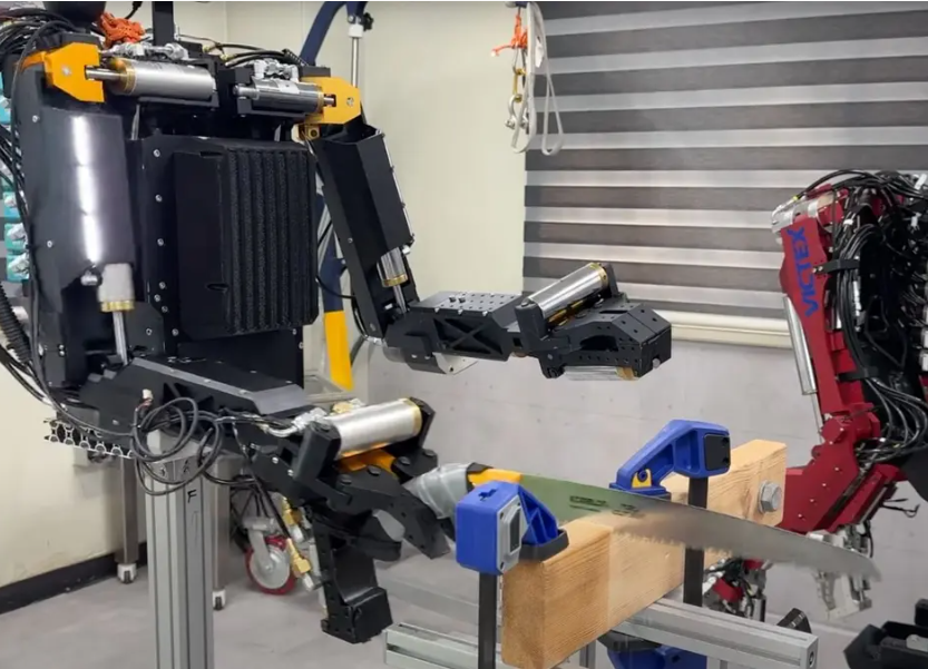 Disaster-response robot shows off rapid beam-cutting ability ...