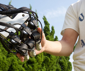 Researchers Discover Humans Feel Empathy toward Robots in Pain ...